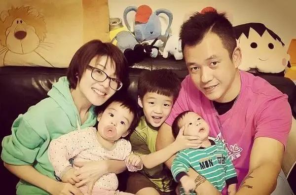 A love line running through Hong Kong, Taiwan and Mainland China ...