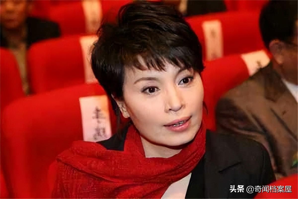 CCTV's "national face" Li Ruiying: 28 years of work with zero mistakes ...