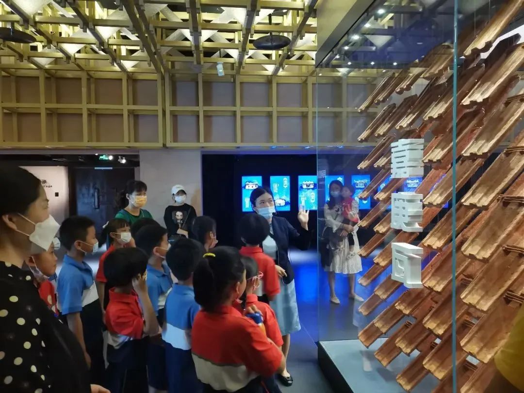 Fire fire! Children's play in southern Fujian, puppet shows, paper ...