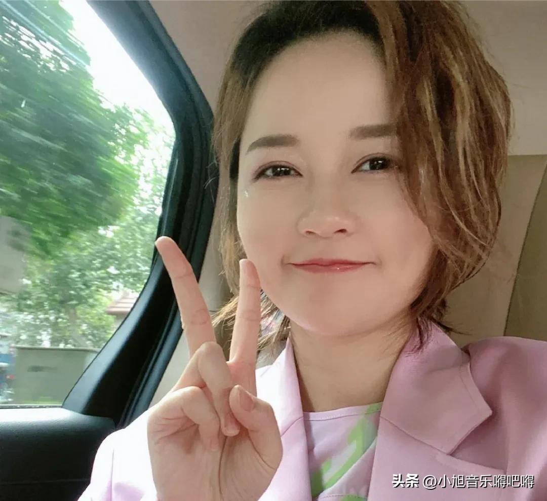 The hit queen "Cheng Xiang" singer is not popular, but the singer is more powerful than famous ...
