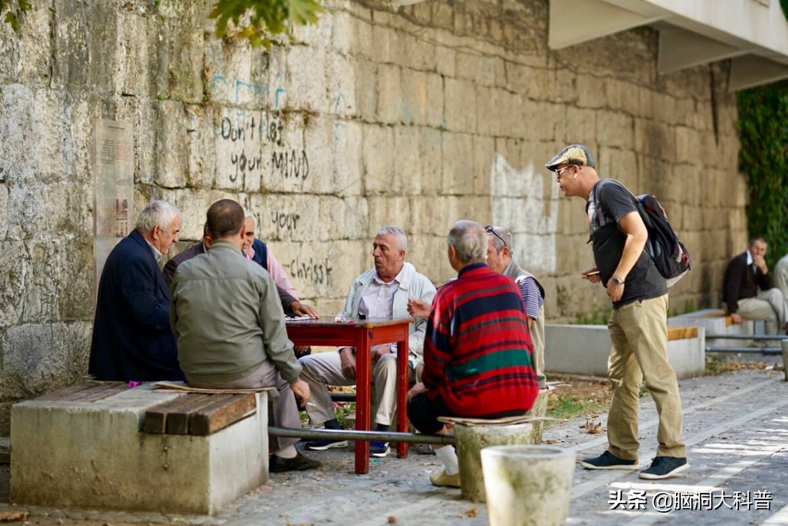 Albania scam: 'MLM' meets ignorance, a scam destroys a country - iNEWS