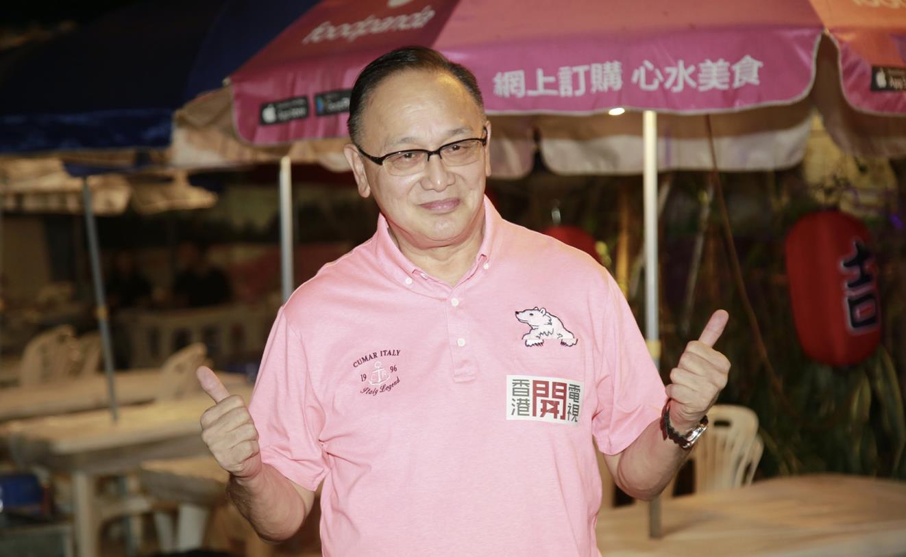 74-year-old Charlie Chao rarely returns to Hong Kong to film, saying ...