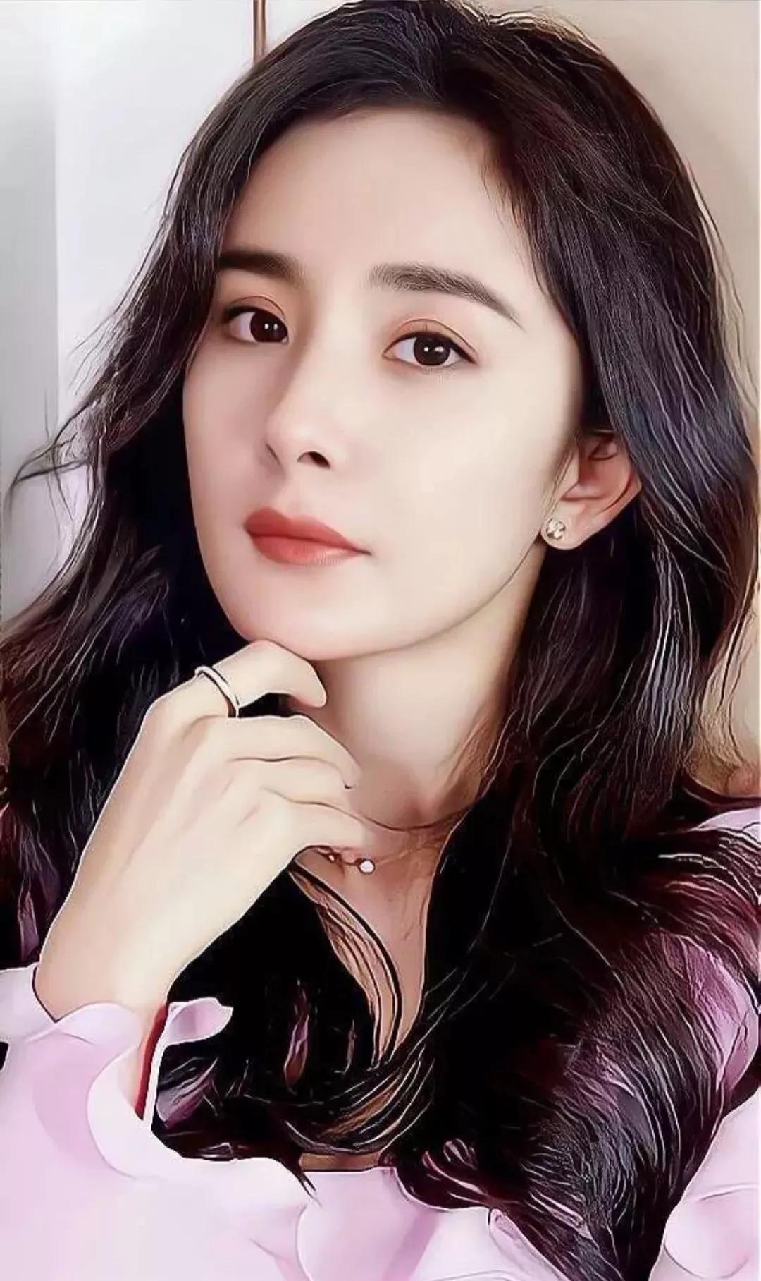 Appreciation of beautiful pictures: Yang Mi - iMedia