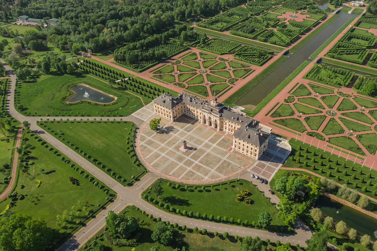 Where does Putin live? - iMedia