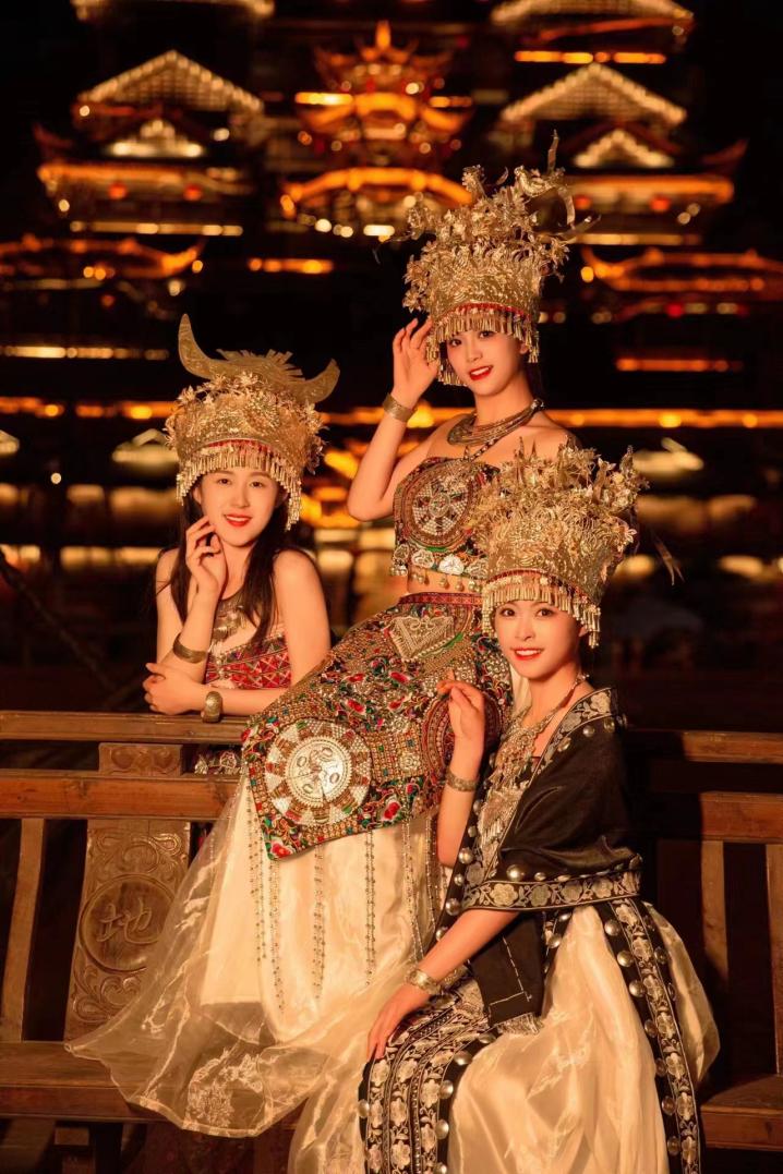 Walk into Pengshui Miaoyin and touch the cultural symbols of the Miao ...