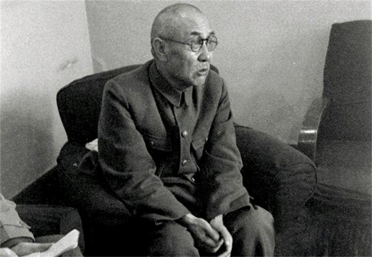 In 1951, Yan Xishan's youngest son gave up his future for his second ...