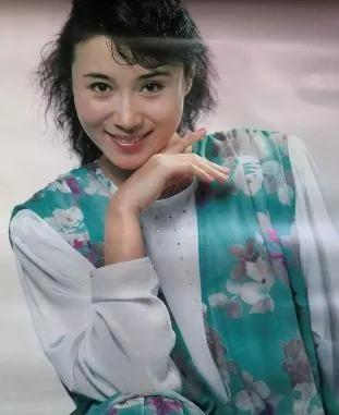 Ding Lan: After becoming a foreign national after "Shaolin Temple ...