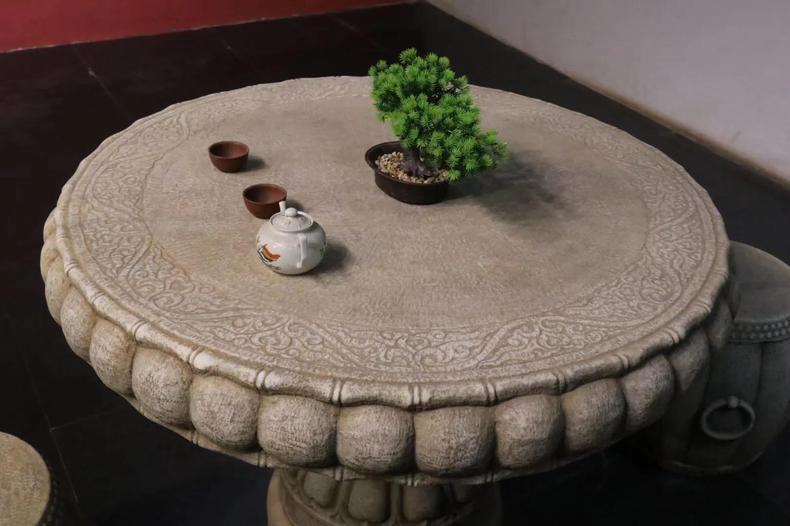 A set of white marble for melon stone table - iNEWS