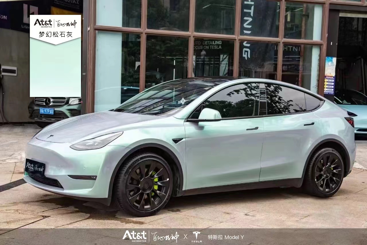 Tesla Model Y-ATNT color change film dreamy turquoise green, low-key ...