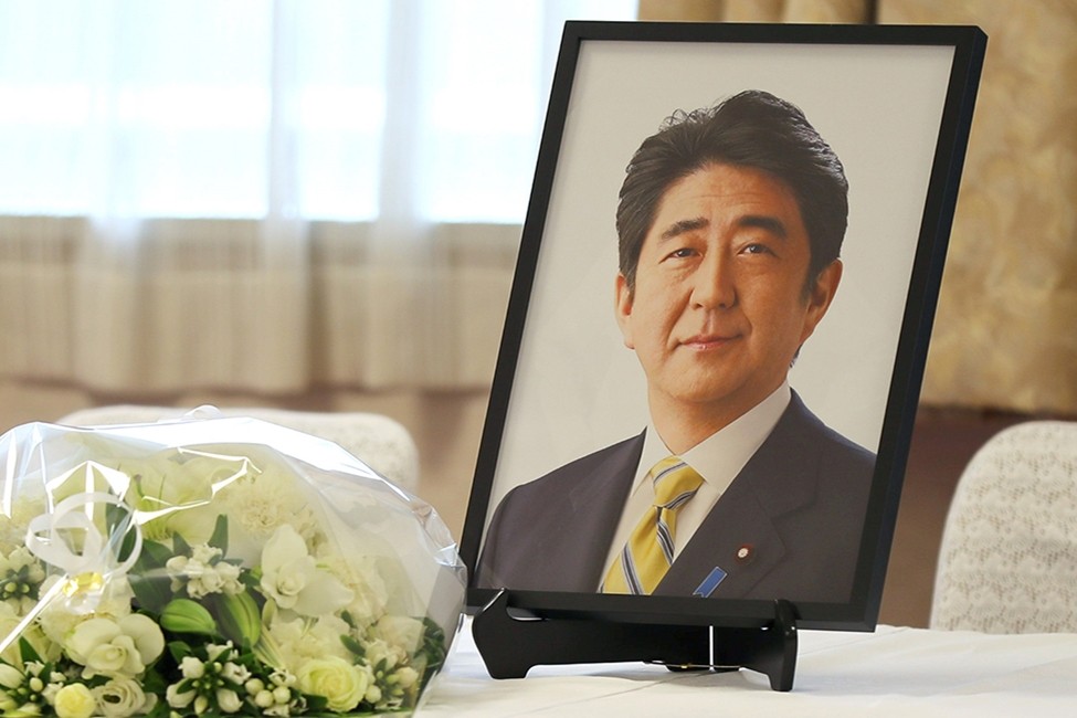 Fumio Kishida used the ghost of Shinzo Abe to make a fuss, but he ...