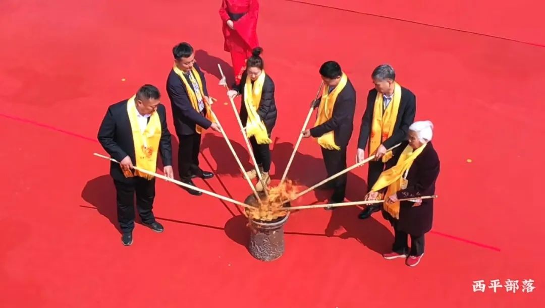 "Colorful Phoenix" Appears in the Sky at Leizu Worship Ceremony - iMedia