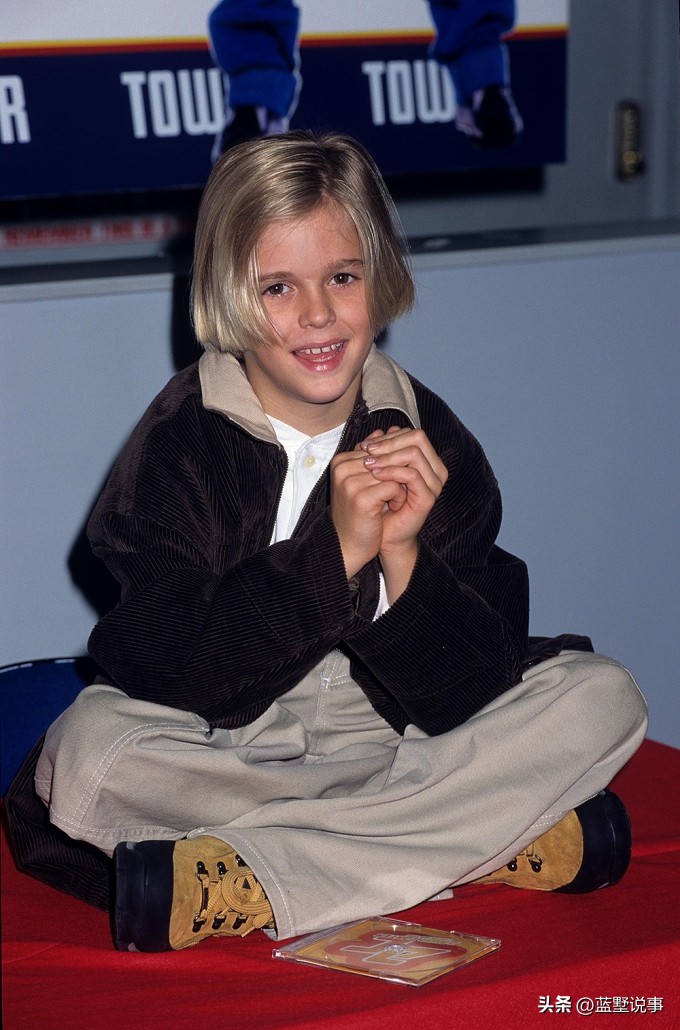 In Photos: Looking back on gifted American singer Aaron Carter who ...