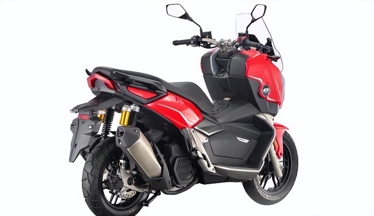 Qianjiang also plays cross-border ADV, this QJMOTOR Hong 150 benchmarks Dayang ADV and Lifan KPV ...