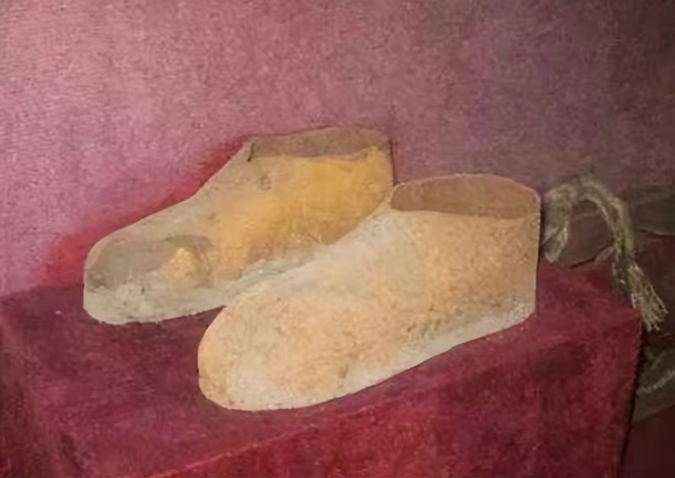 Uncovering the ancient Chinese female prisoners' torture tools - iNEWS