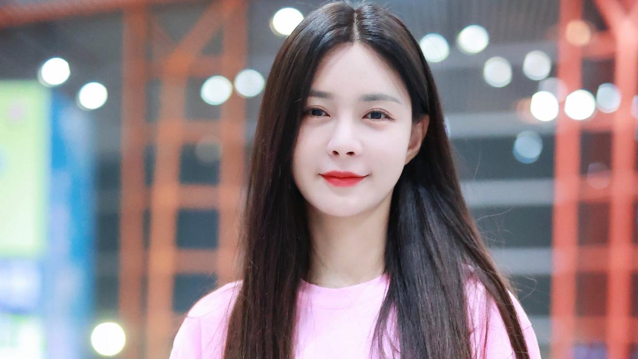 Shen Mengchen recorded a new variety show, and his partner Wang Han, staying on Mango Road ...