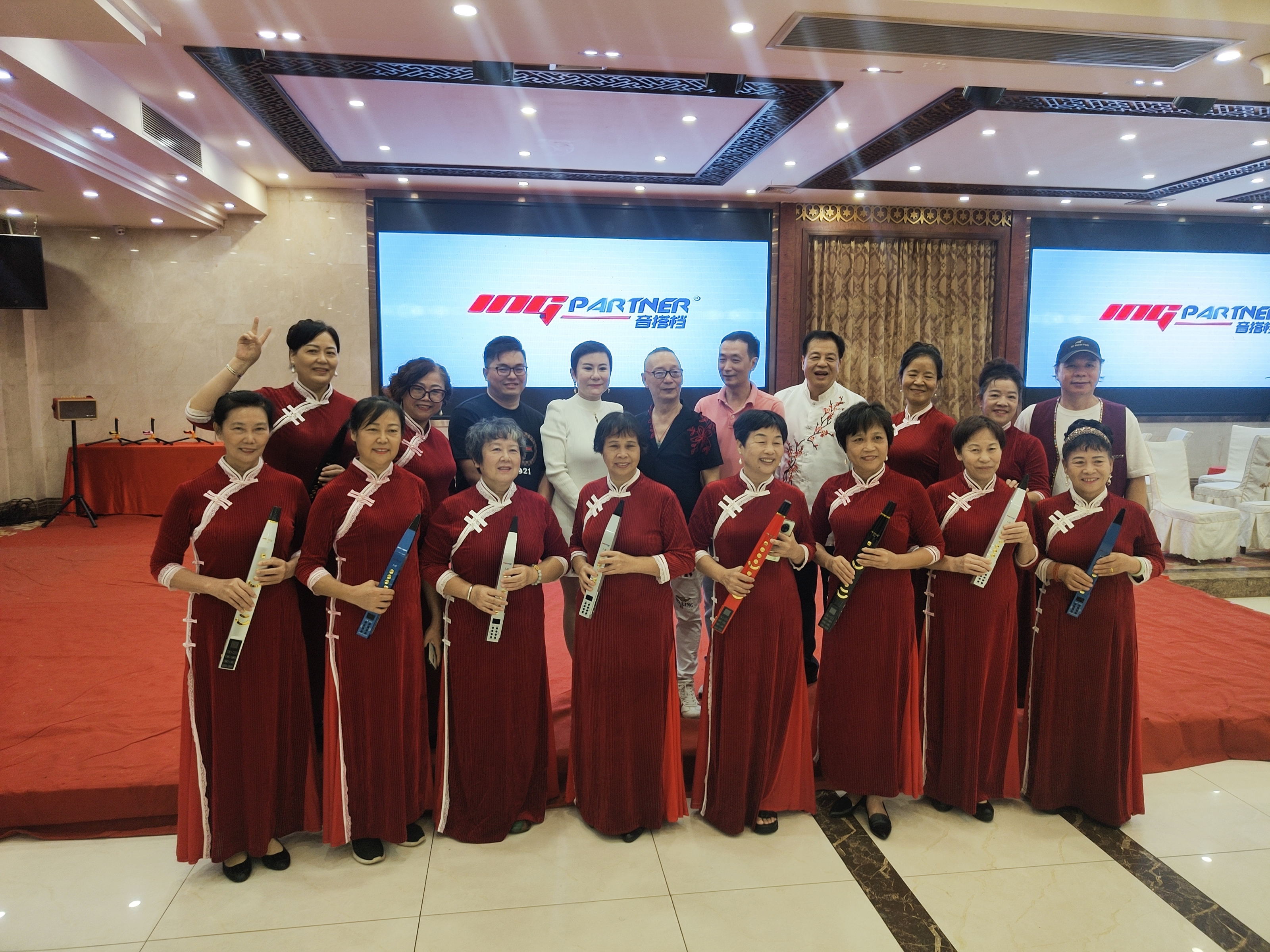 Domestic electric blowpipes have set off a new upsurge, and will soon ...