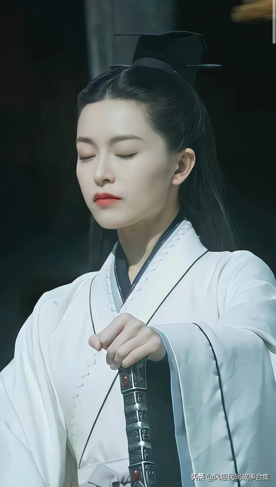 Actor Wen Yongshan, who plays the second sister Xu Weixiong, who is ...
