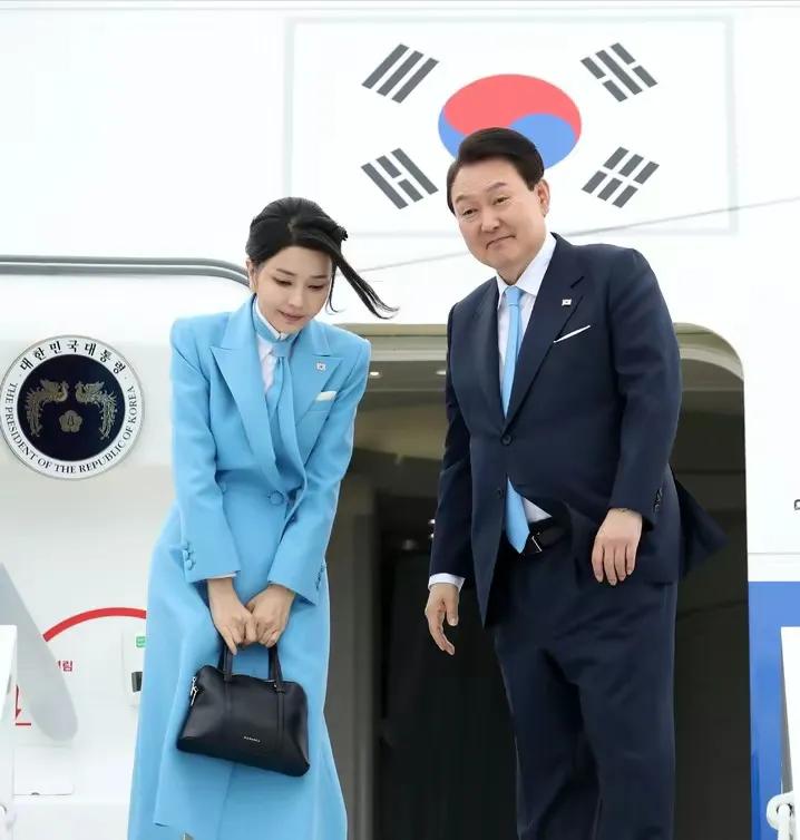 The South Korean President and First Lady Kim Gun-hee finally ended ...
