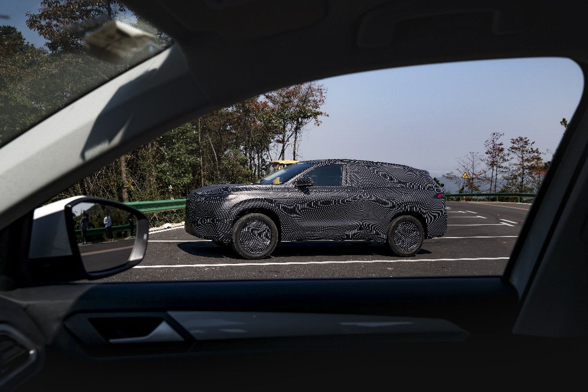 Looking forward to new surprises!In the end, who is the "flower" of ...