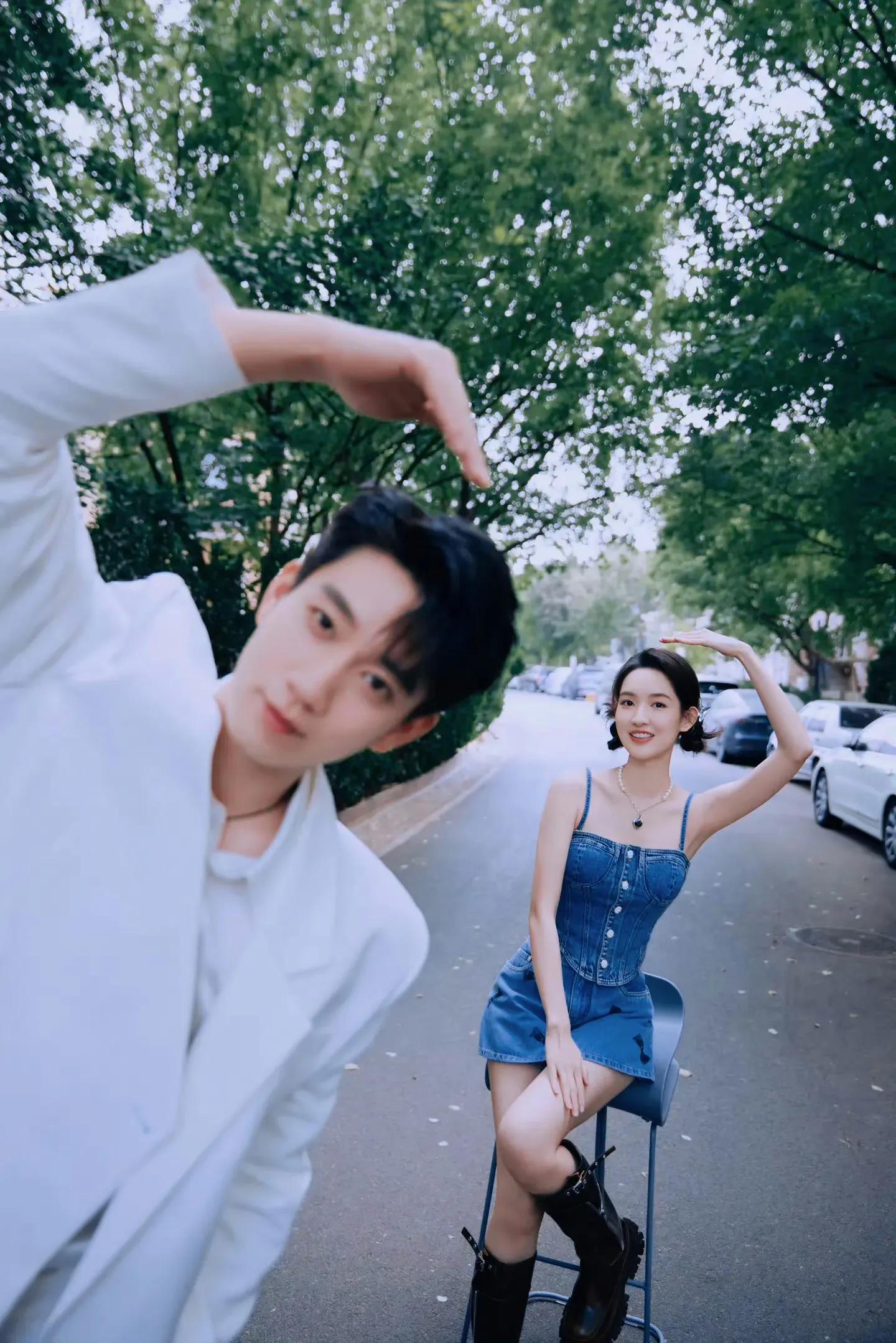 Wang Ziqi X Wang Yuwen·One flag and one wisdom CP still photo - iNEWS