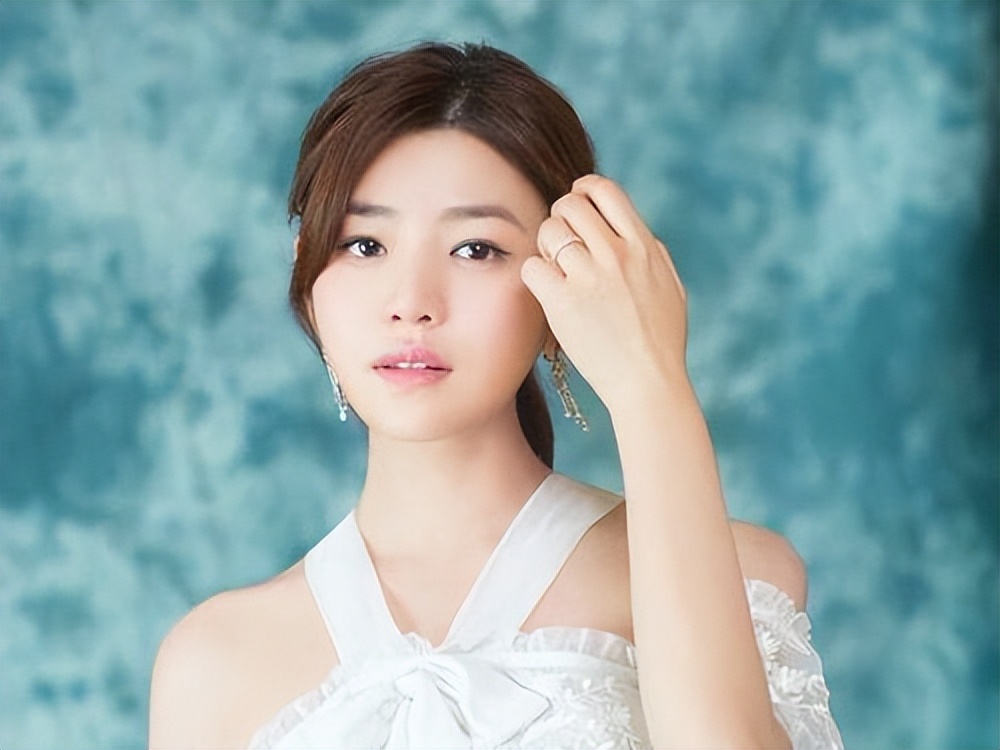 Celebrities' humble views on love, the extreme contrast between Miao Miao and Chen Yanxi, the ...