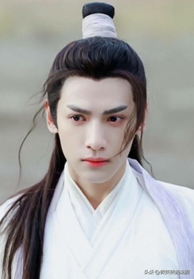 The peerless handsome man in the costume drama, Runyu Wen Kexing is ...