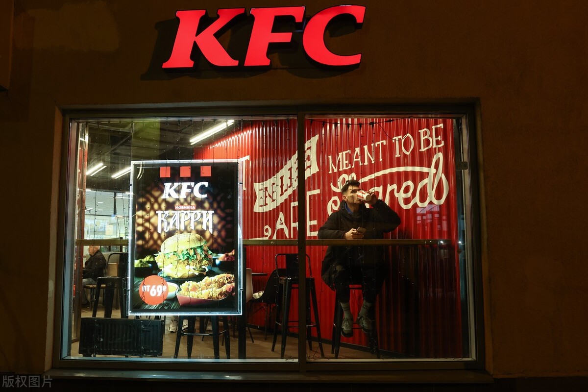 How did Wallace, who started from a cottage, become the number one ...