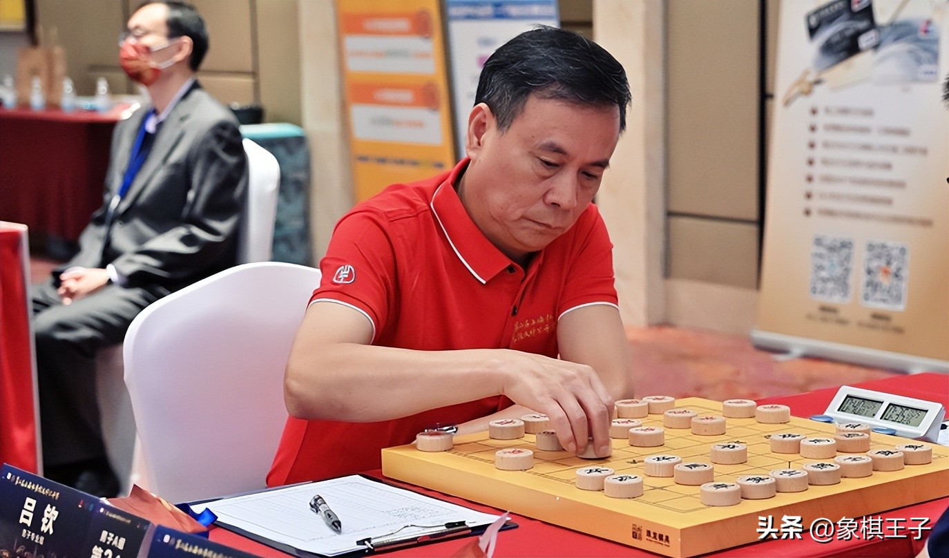 In the second round of the Shanghai Cup, Wang Tianyi smashed the strong ...