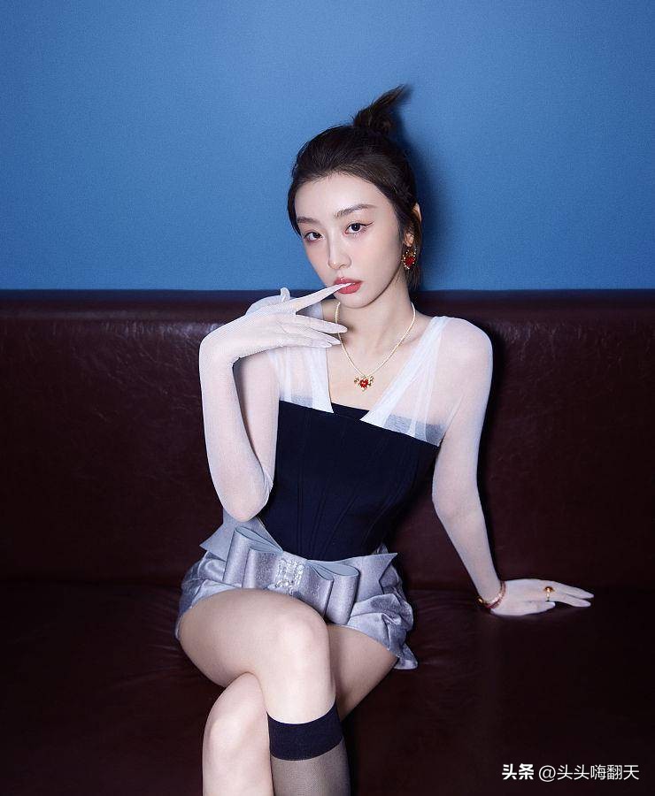 Zhao Xiaotang's ruby photo is so cute - iNEWS