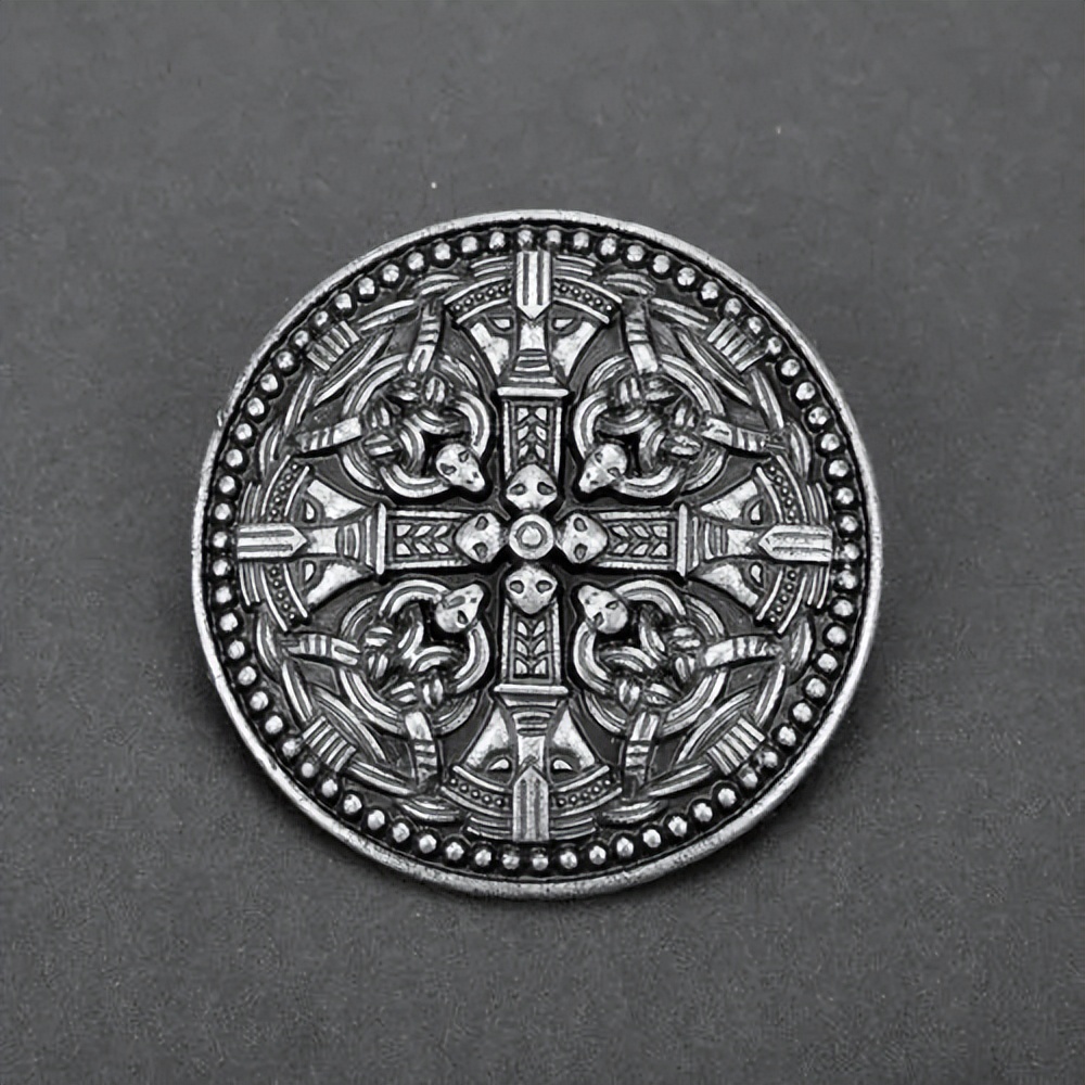 How did metalworking and ring making develop during the Viking Age? - iNEWS