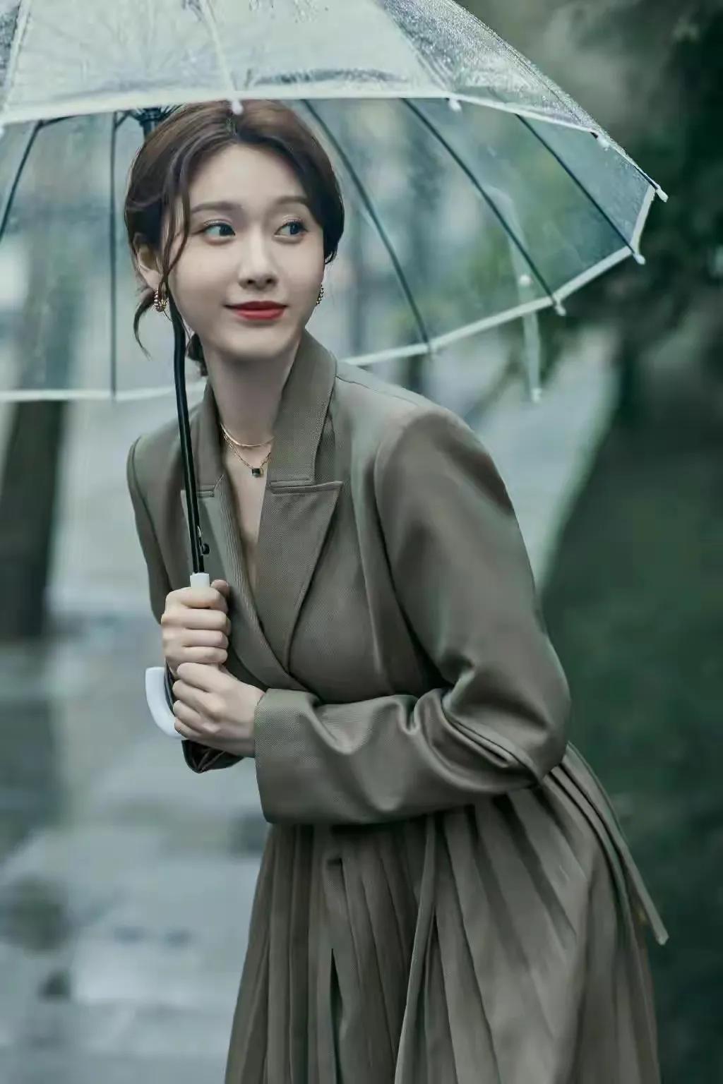 Wang Zixuan is so beautiful - iNEWS