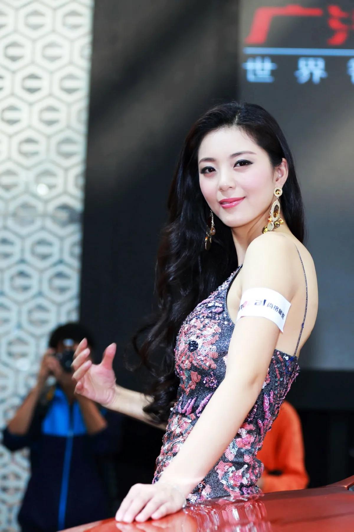 Ai Shangzhen's photo - iNEWS