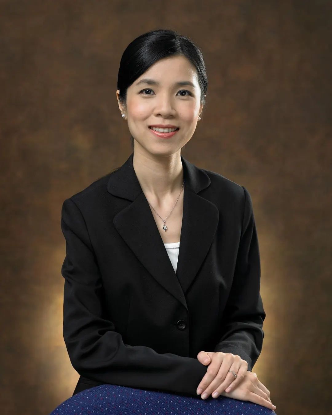 "Exclusive Memory" of Professor Hong Weiping - iNEWS