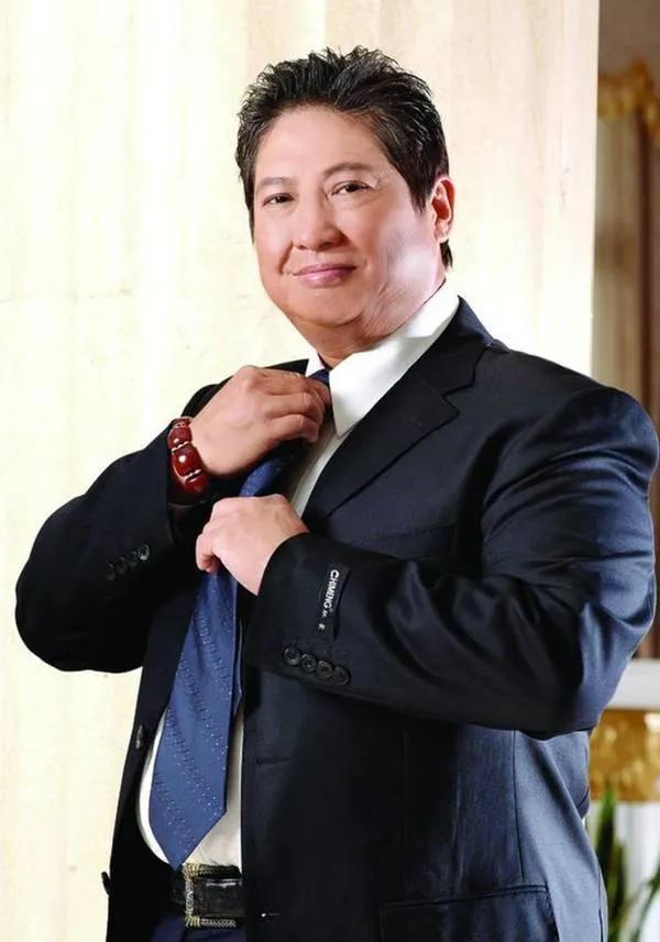 73-year-old Sammo Hung celebrated his birthday!Touring the farm in a ...