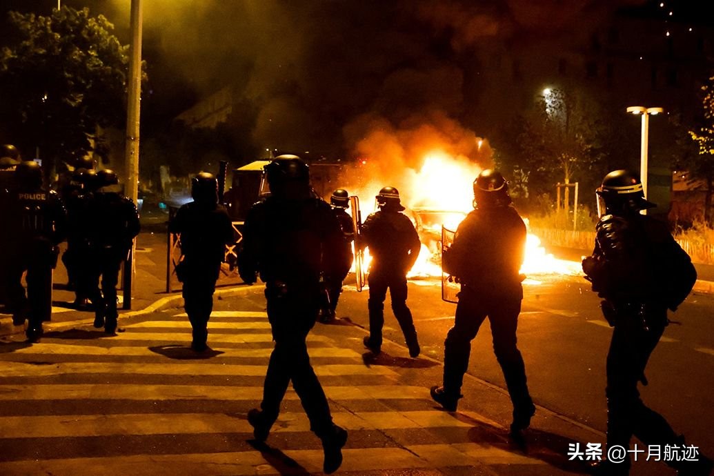 The riots in France are showing signs of getting out of control, and ...