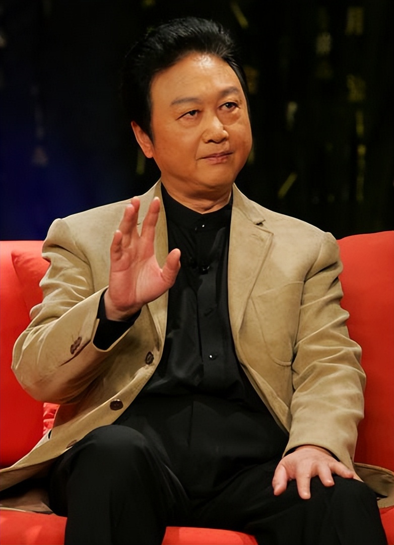 Dubbing master Qiao Zhen: Suffered from cancer three times, suffered ...