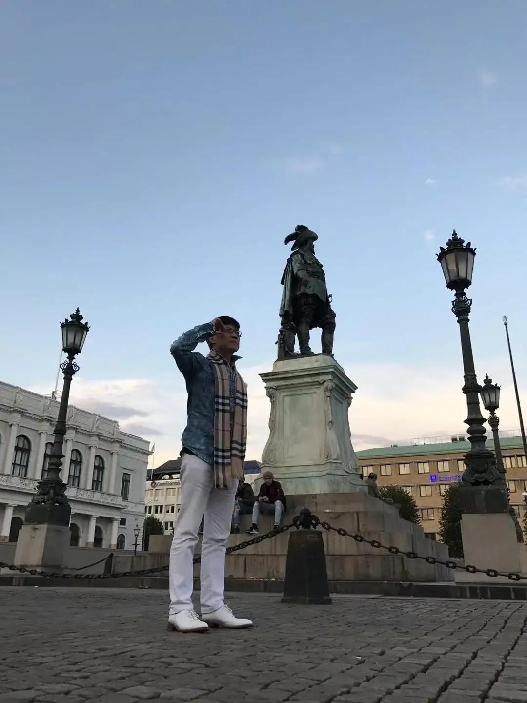 "Financial Street Telecom Nobel Prize Album" Du Meng: In 2022, the text ...