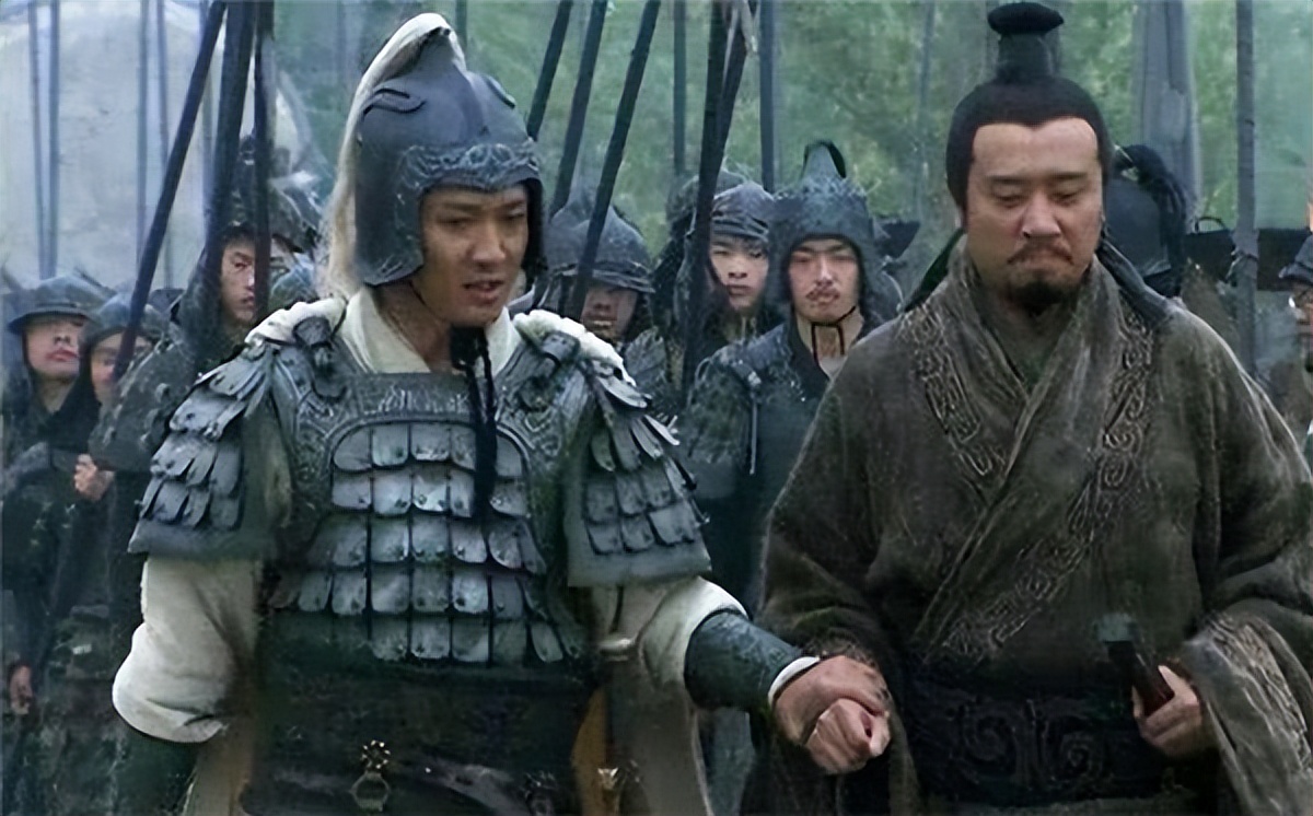In Romance of the Three Kingdoms, why do so many enemy generals choose to run away when they ...