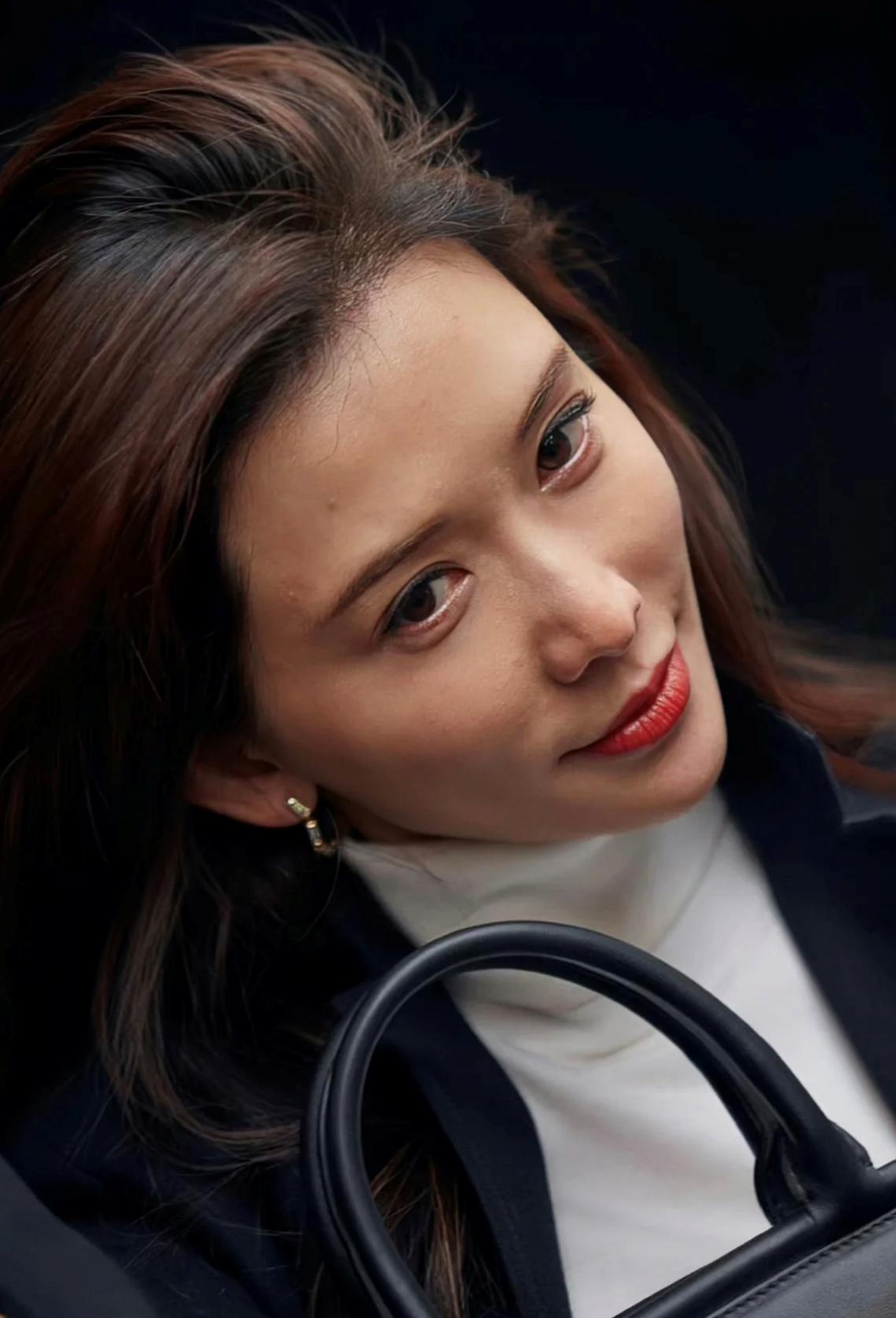 49-year-old Lin Chiling suffered domestic violence follow-up! With a ...