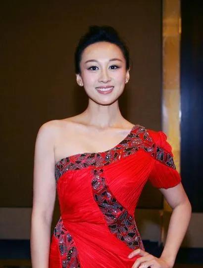Lian Shumei is so beautiful - iNEWS