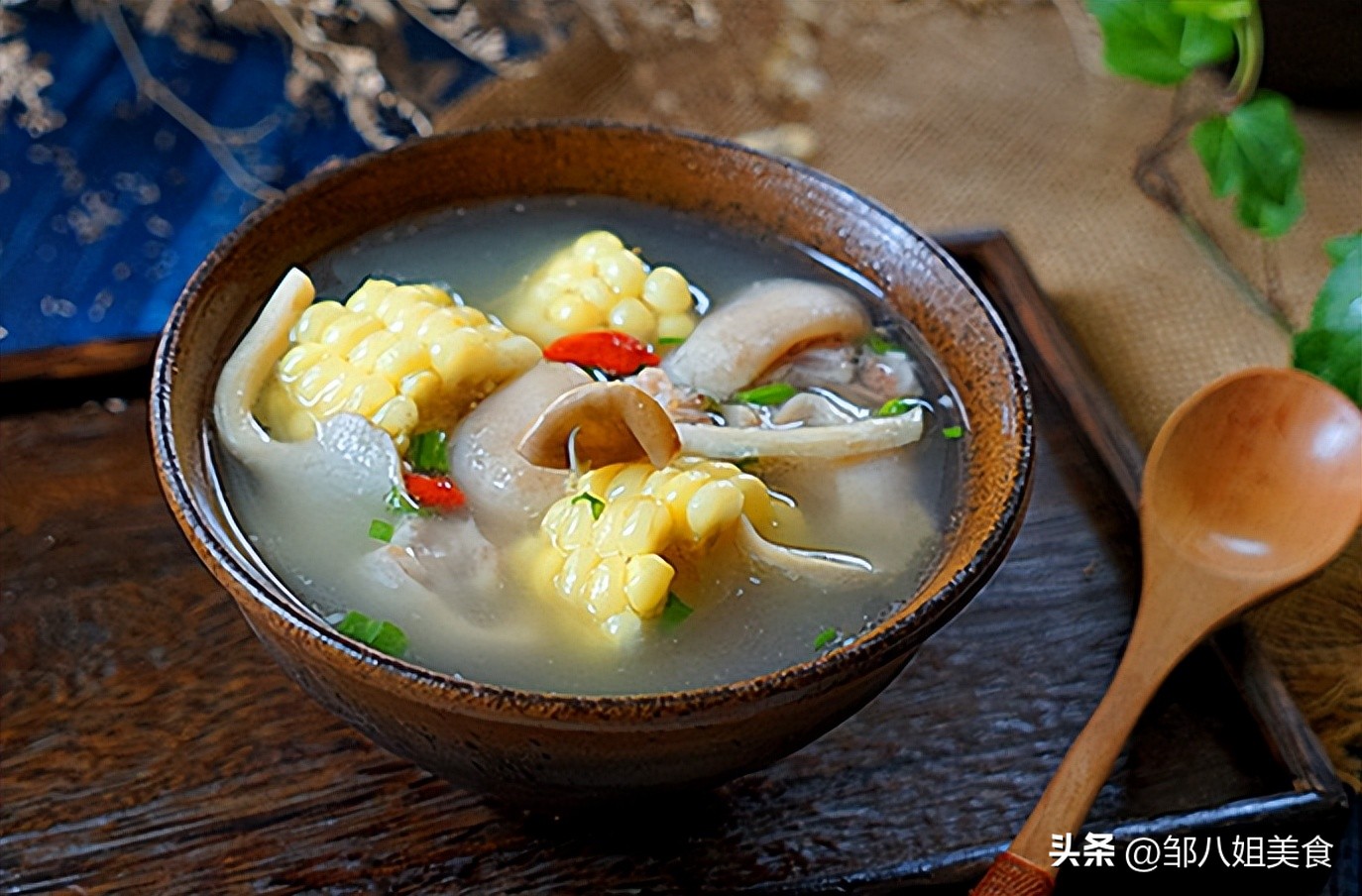 After the fall, adjust the spleen and stomach first and then stick to ...