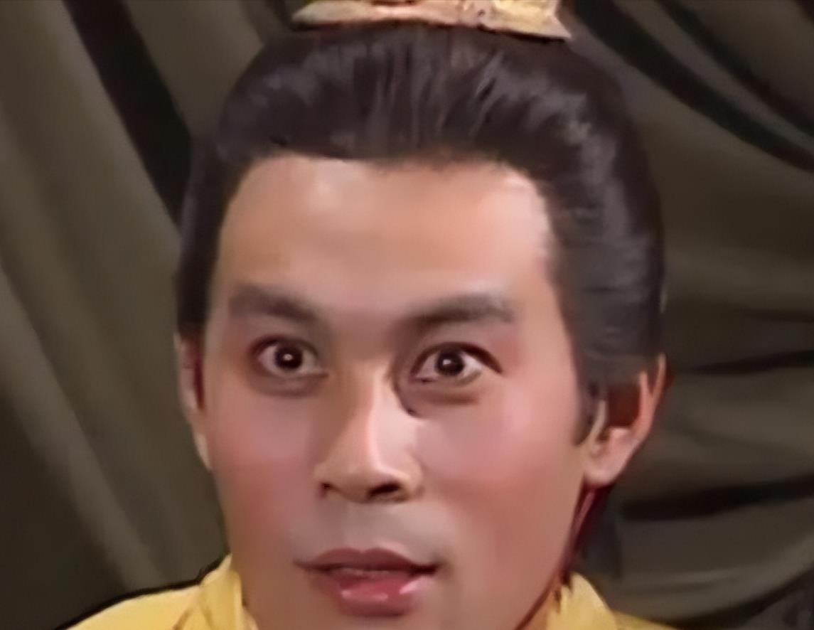 Zhang Guangbei was filming "Three Kingdoms" and stared at Chen Hong ...