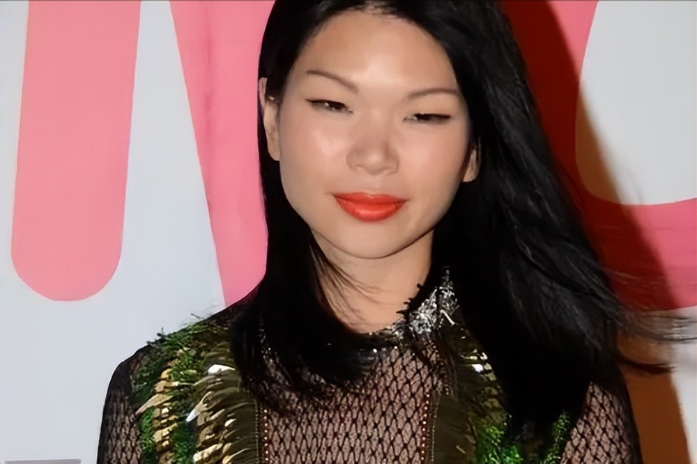 International supermodel Lu Yan: She looks ugly but can marry a French ...