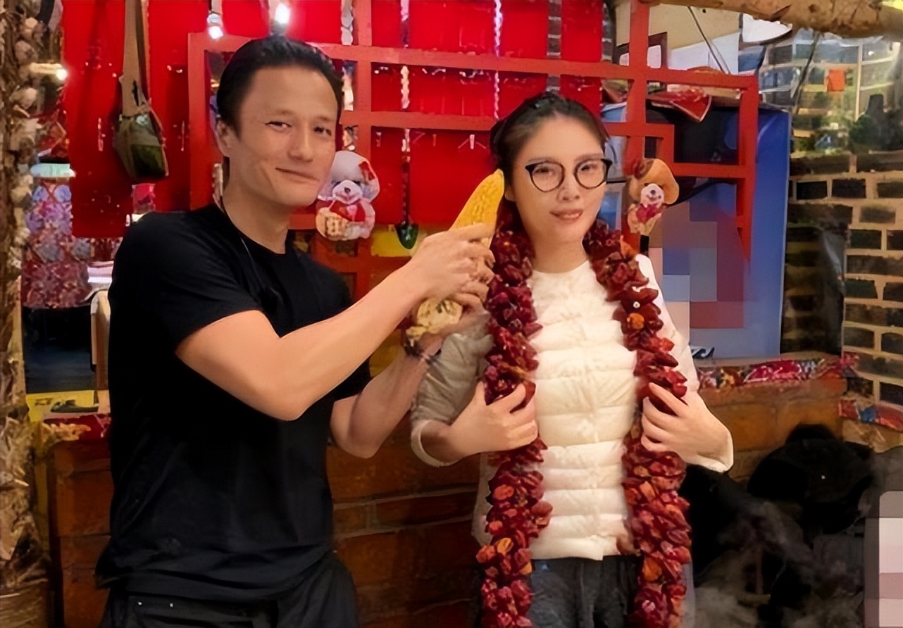 47-year-old Yin Ziwei posted another article, revealing the reason for ...