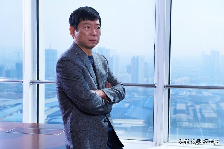 Winning the Rao Bin Award is behind the sweat of Wei Jianjun's 30-year running - iMedia