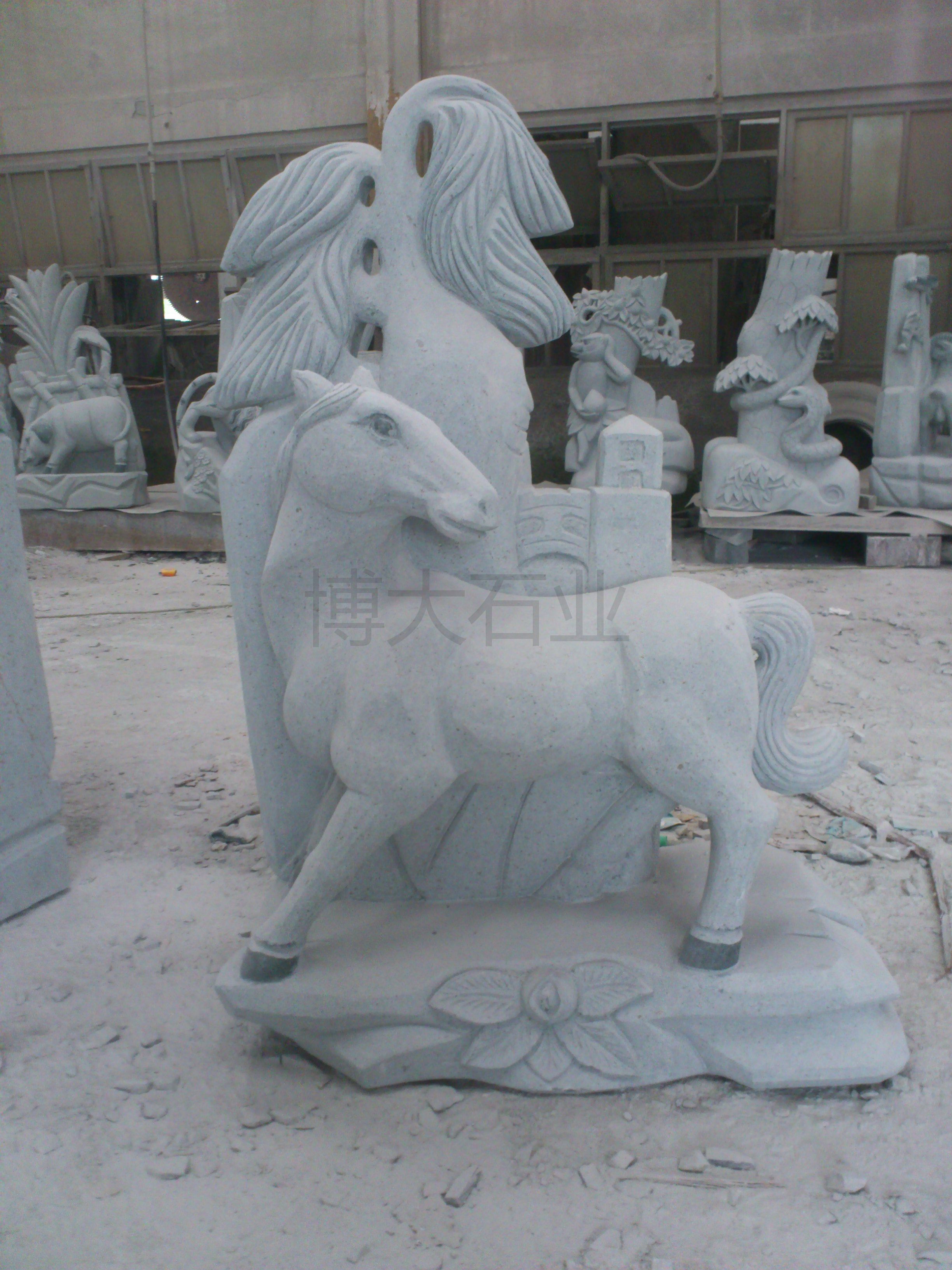 Appreciation of stone carvings of the Chinese zodiac - iNEWS