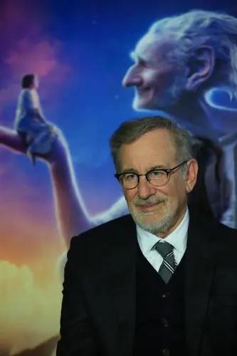 Steven Spielberg: Legendary Director in Modern Film History - iNEWS