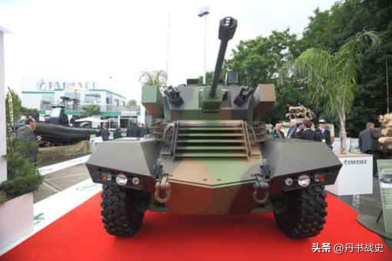 Another French armored vehicle with a small car carrying a cannon ...