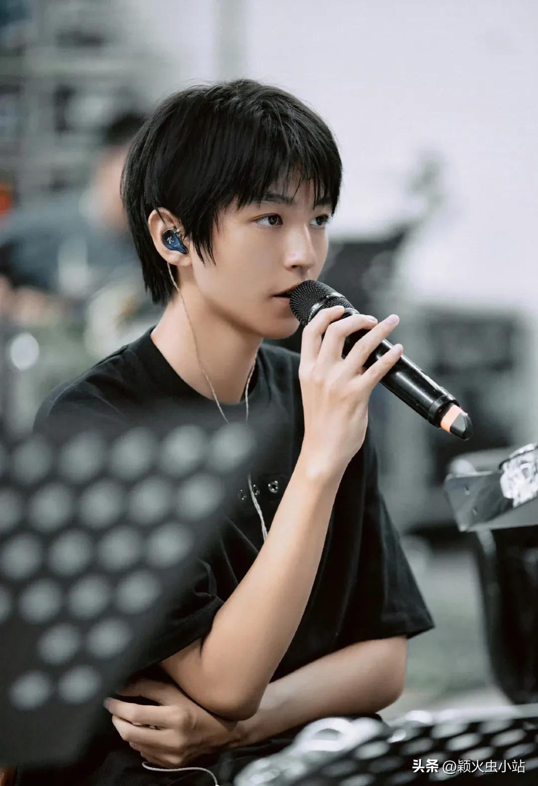 8.6 Entertainment: Zhao Liying, Wang Yibo, Yang Zi, Huang Xuan, Wu Lei, Wang Junkai, Tan Songyun ...