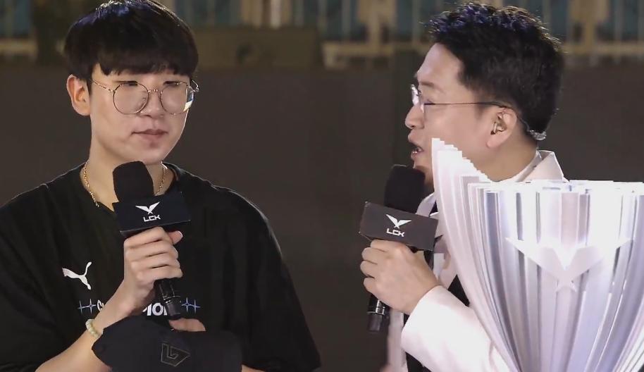 GEN broke the curse, won the championship with zero seal T1, and Xiaohuan won the FMVP: it was ...